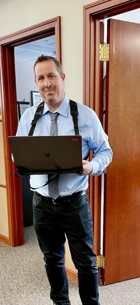 Connecting While Walking and Working - Teach Better